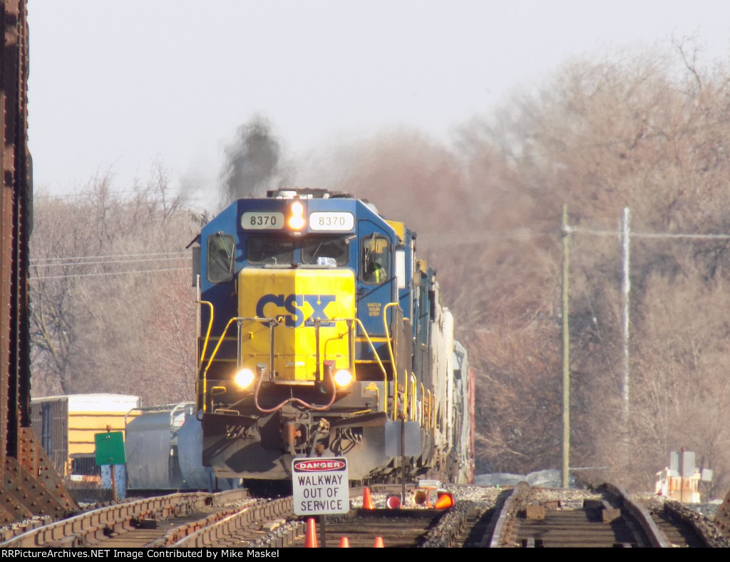 CSX 8370